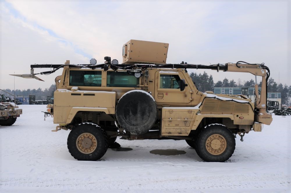 WarWheels.Net- RG-31 Mark 5 Mine Protected Vehicle with Fassi M10A.12 Interrogation Arm Photos